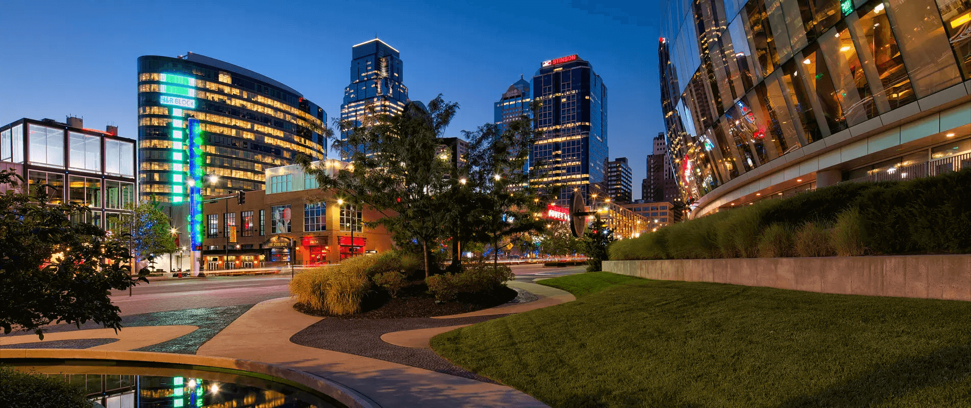 symposium-bg-2023 – Playeasy Stories