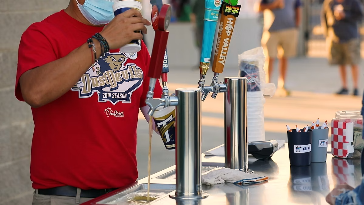 Cheer on the Tri-City Dust Devils during your next visit to the Tri ...